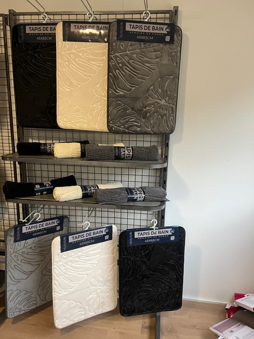 Vente de meubles design sortis d'usine Destockage Grossiste