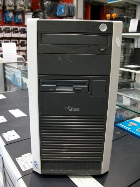 FUJITSU SIEMENS SCENIC P300 pcpapck Destockage Grossiste
