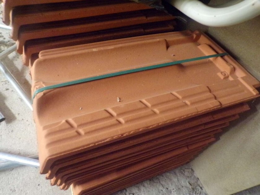 Tuile de Marseille modèle universel Destockage Grossiste