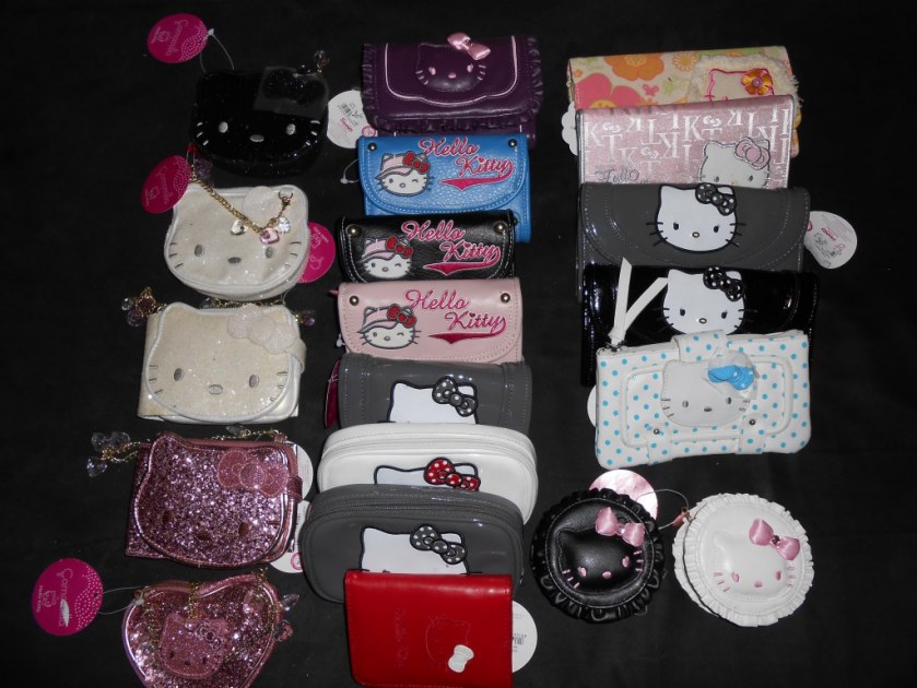 STOCK HELLO KITTY l'idéo Destockage Grossiste