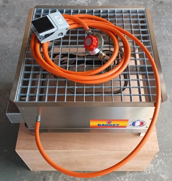 Générateur de flammes sans eau avec pédale. Destockage Grossiste